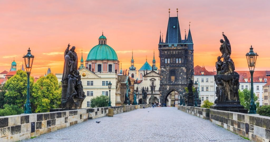 12 Attractions in Prague | Prague Tourist Information